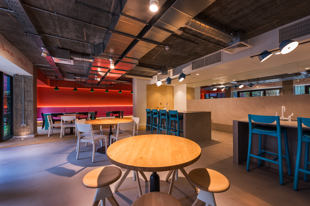 CIC MiC | Overseas Significant Projects | Apex House | Construction ...